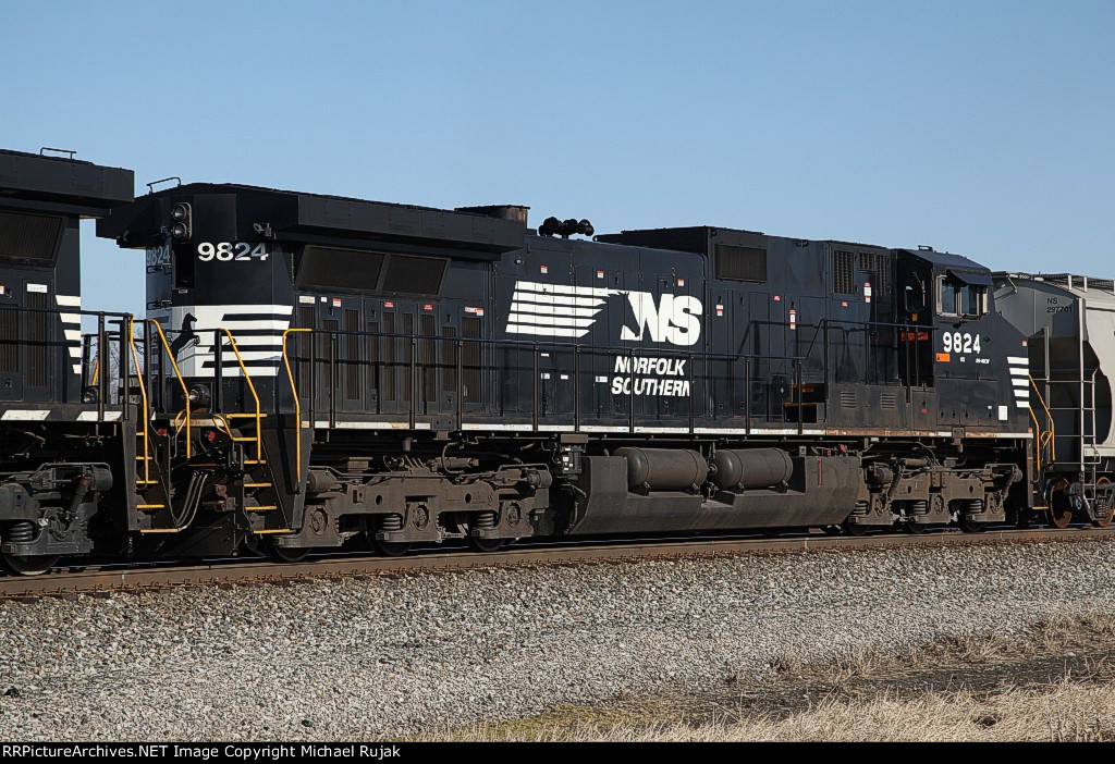 NS 9824